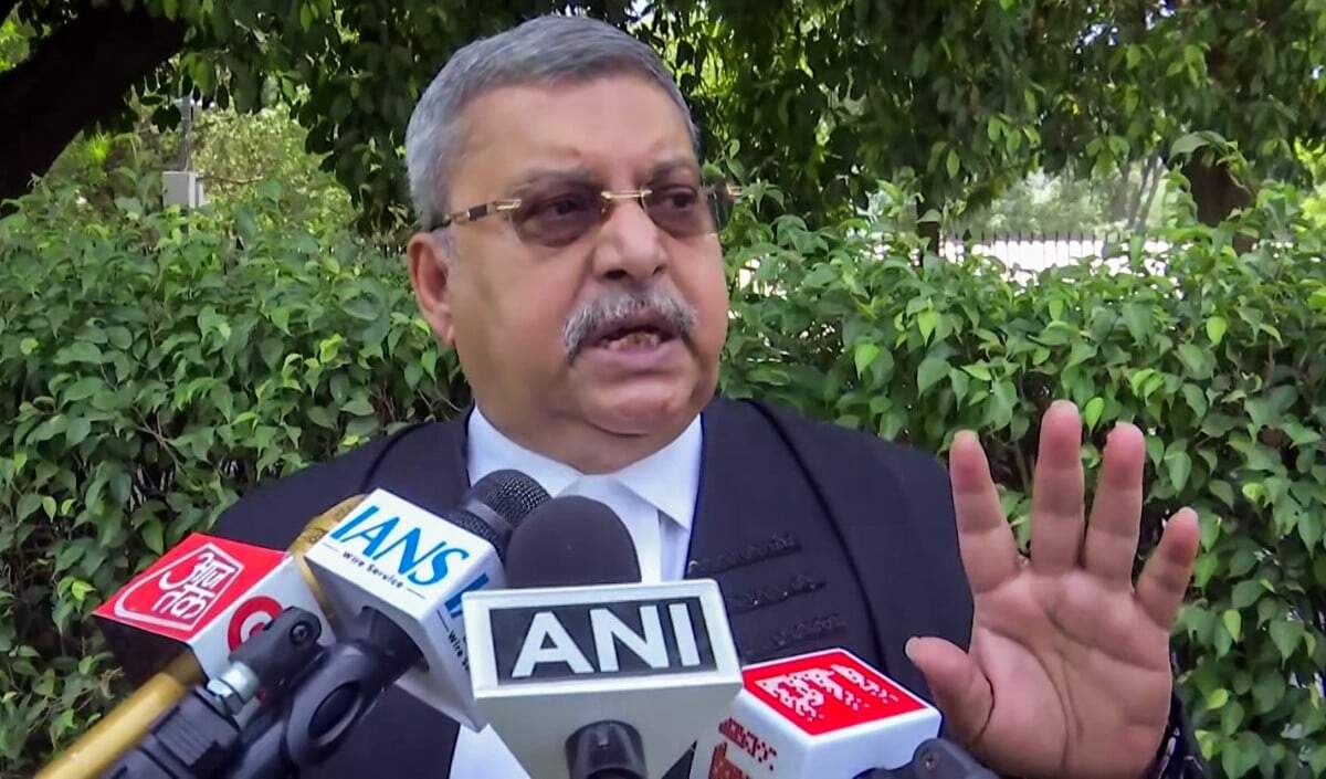 TMC Leadership Crisis Deepens with Kalyan Banerjee's Bold Statements