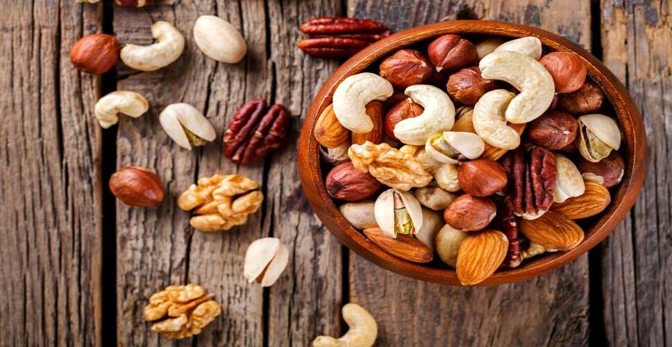 Exploring the Reality: Do Nuts Lead to Weight Gain? Myth vs. Fact