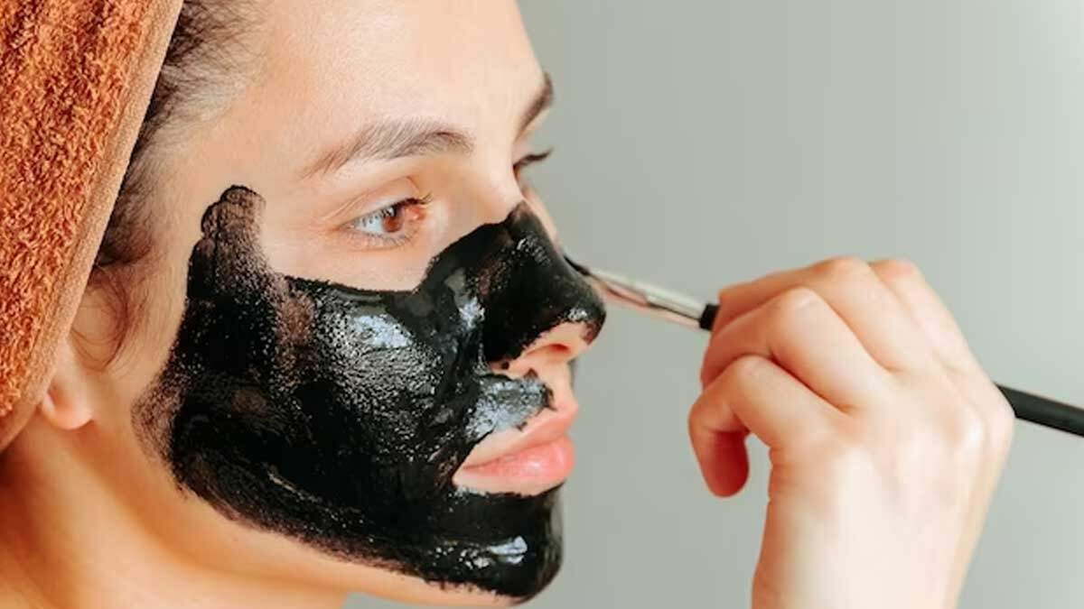 Unlocking the Secrets of Charcoal Face Masks: A DIY Guide to Deep ...
