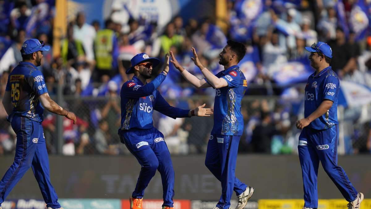IPL 2023 : Back-to-Back Run Outs Crush LSG's Hopes, Rohit Sharma's ...